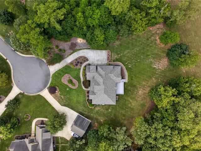 8409 Lillys Court