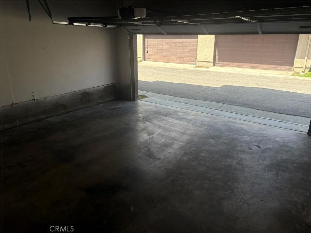 8409 Western Trail