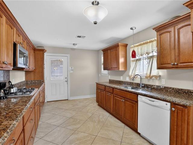 8400 Aberdeen Road