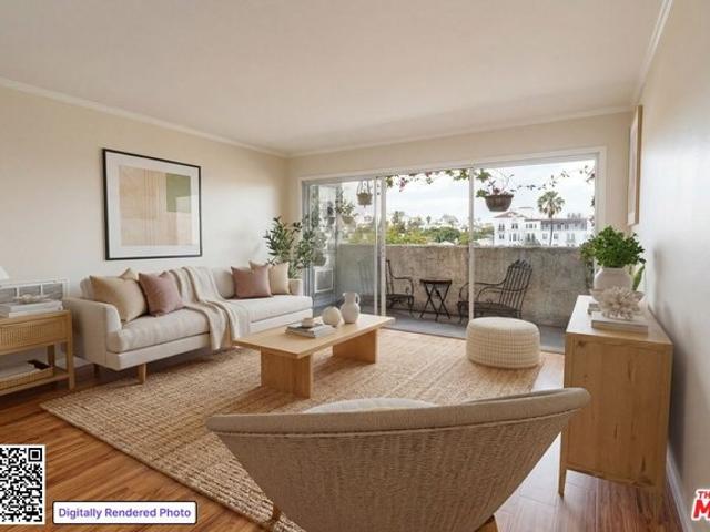 8400 DE Longpre Ave Apt 410, West Hollywood, CA 90069