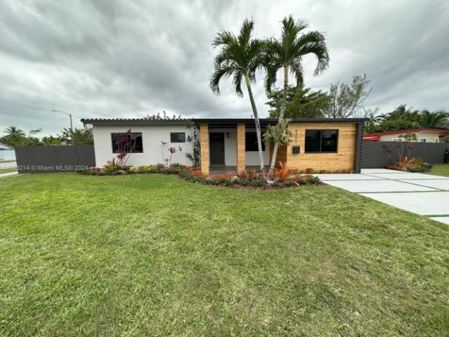 8400 SW 46th St, Miami, FL 33155
