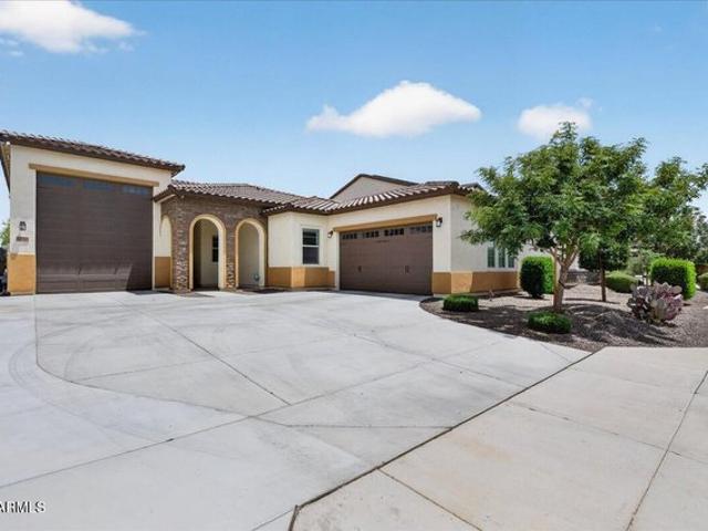 8401 N 172nd Ln, Waddell, AZ 85355