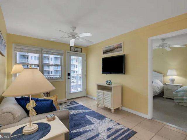 8401 Atlantic Avenue # 212