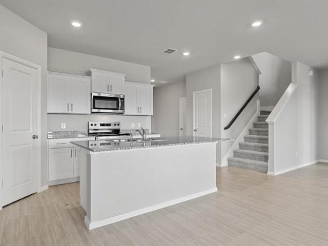 8401 Bluebonnet Bend Road