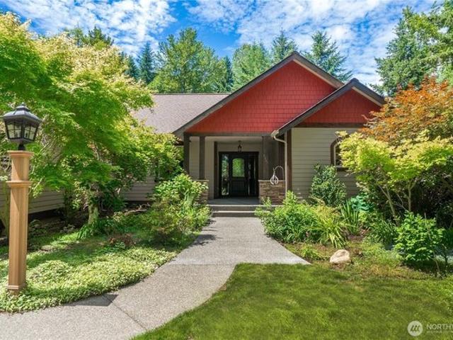 8401 Dawn Hill Dr SE, Olympia, WA 98513