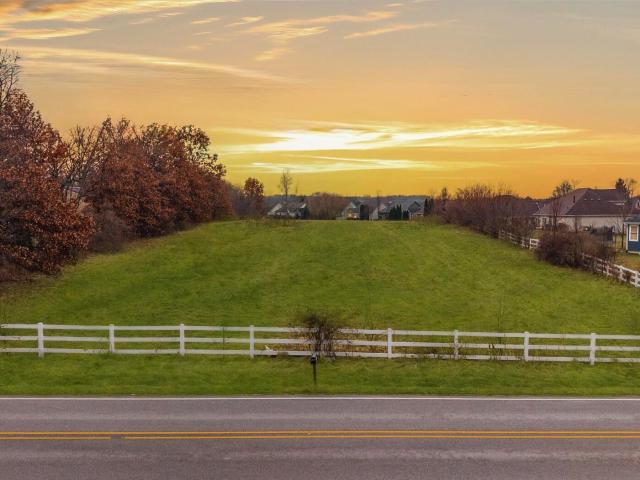 8401 E 101st Ave, Crown Point, IN 46307 | MLS #837455