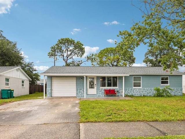 8401 Portulaca Ave, Seminole, FL 33777