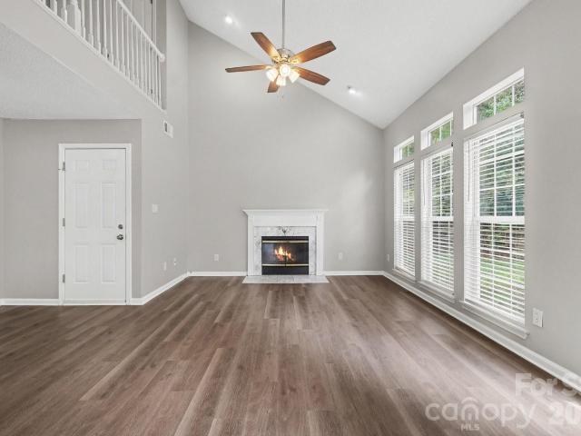 8401 Redstone View Drive