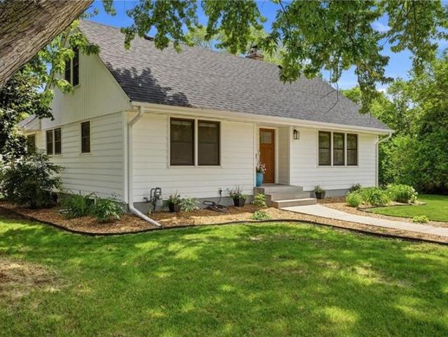 8401 15th Ave S, Bloomington, MN 55425