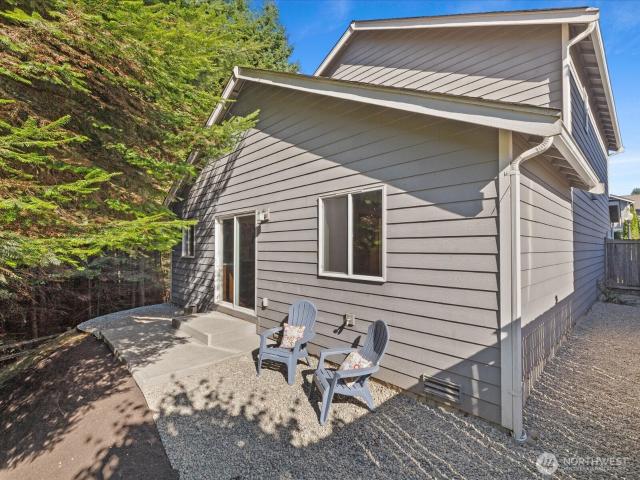 8402 NE 61st Place