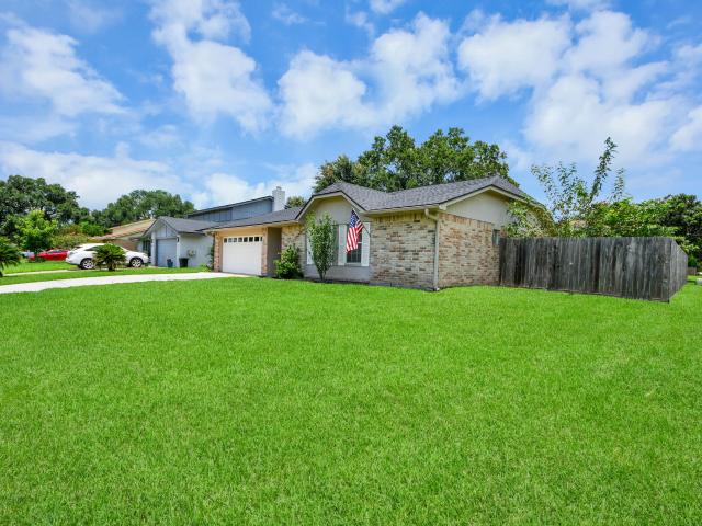 8402 Church Light Lane