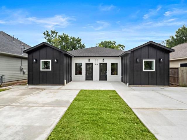 8402 Double St Unit Ab, Houston, TX 77088