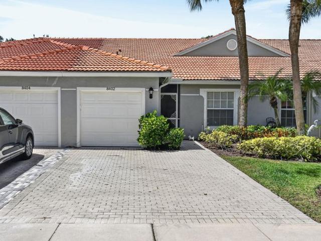 8402 Logia Cir, Boynton Beach, FL 33472