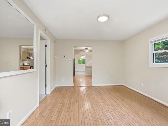 8402 Sleepy Hollow Road