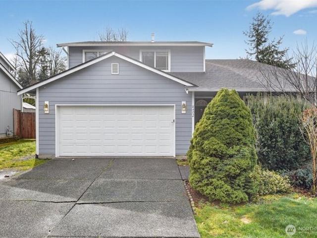 8402 th Street Ct E, Puyallup, WA 98375