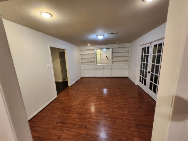 8403 Mullins Drive