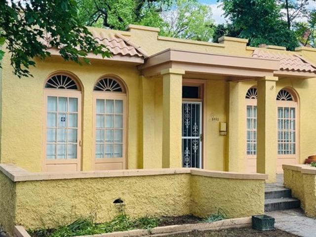 8403 Flower Ave, Takoma Park, MD 20912