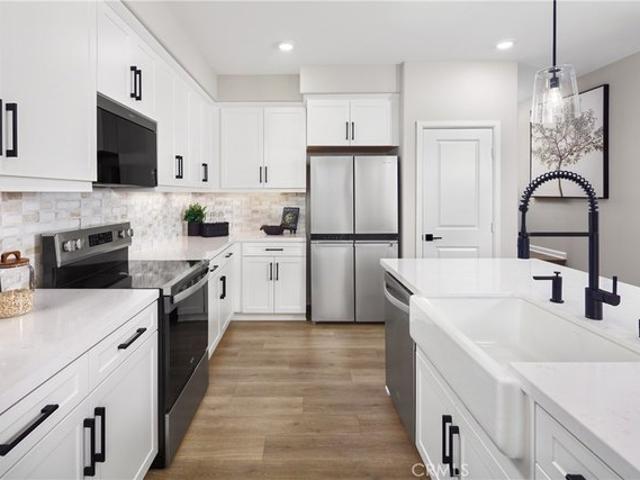 8403 Tamarack St, Chino, CA 91708