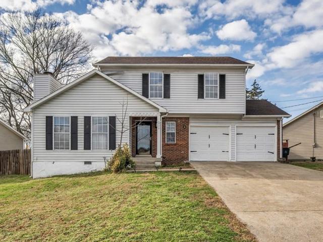 840 Bishopsgate Rd, Antioch, TN 37013