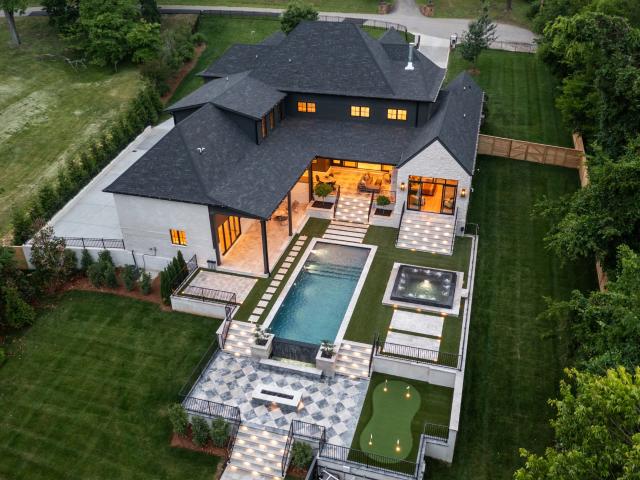 840 Brentview Dr