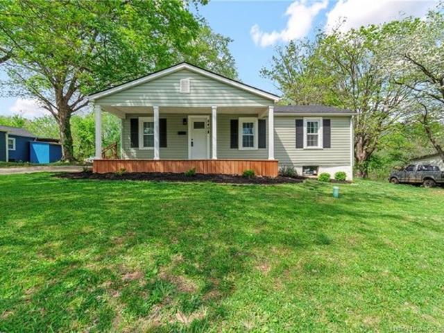 840 E Walnut St, Corydon, IN 47112