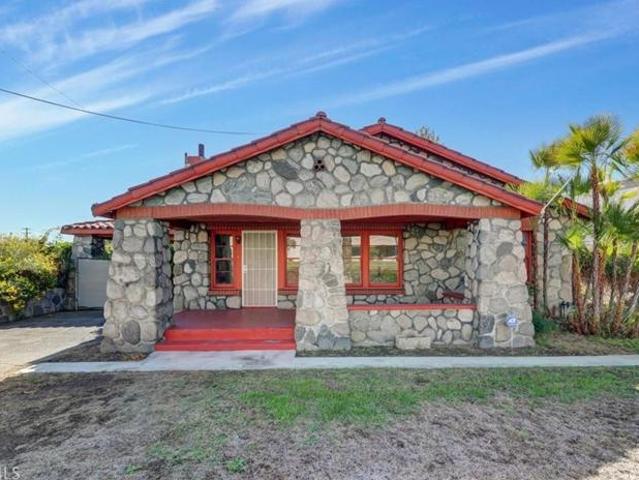 840 E Francis St, Ontario, CA 91761