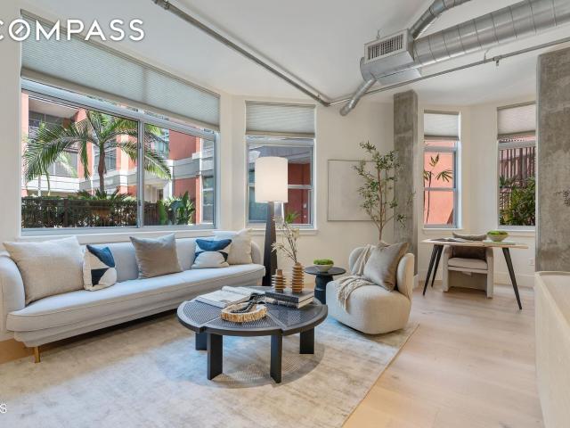 840 E Green St 132, Pasadena, CA