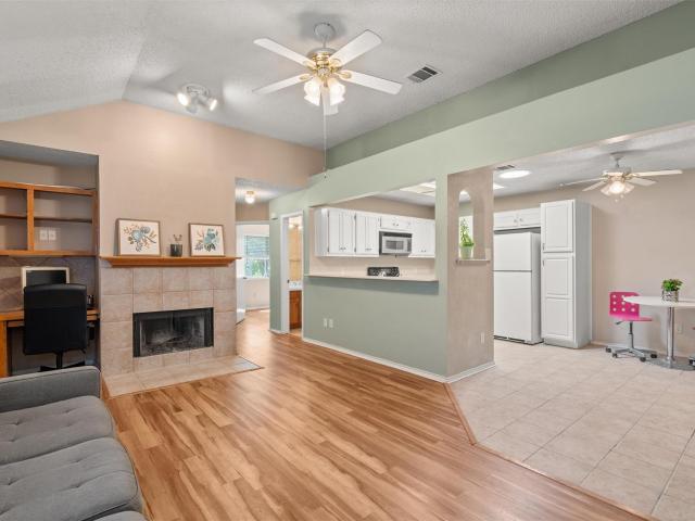 840 Eagles Way