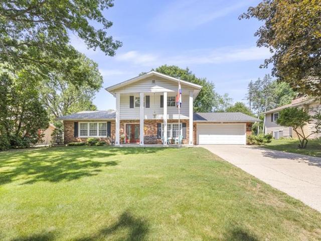 840 Edgehill Pl, Battle Creek, MI 49015