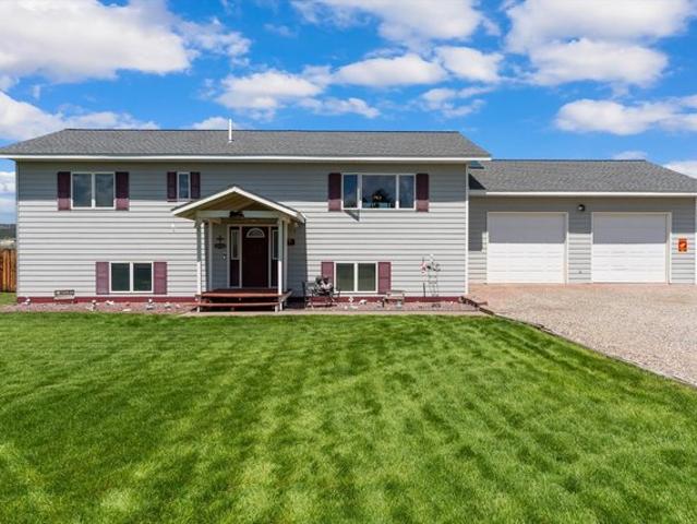 840 Erickson Rd, Helena, MT 59602