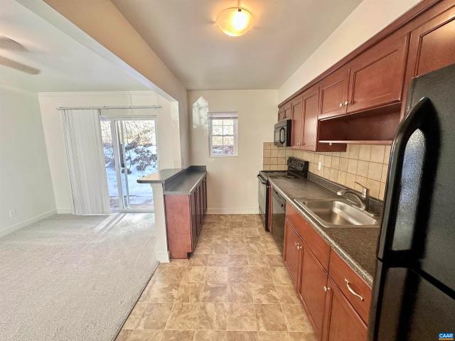 840 Fountain Ct, Unit D, Charlottesville, VA 22901 | MLS #676492 | Compass