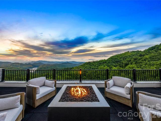 840 Fontana Trace Drive