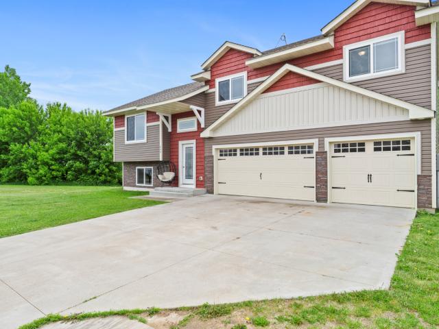 840 Highview Loop SE