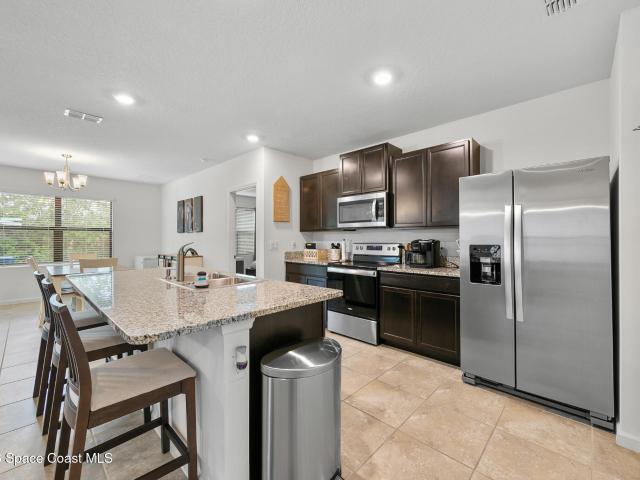 840 Old Country Rd S E, Palm Bay, FL 32909 | MLS #1073