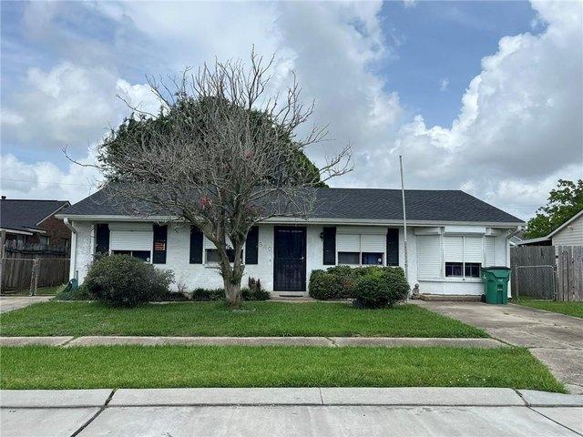 840 Morningside Dr, Gretna, LA 70056