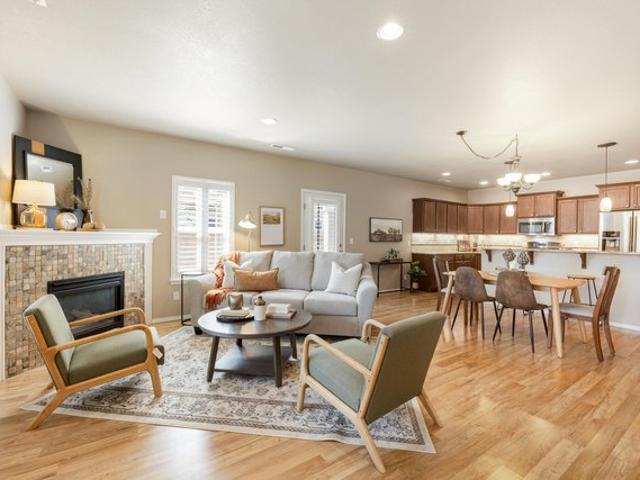 840 N Hindeman St, Sisters, OR 97759