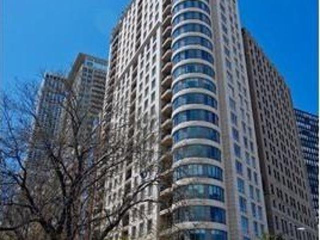 840 N Lake Shore Dr Apt 201, Chicago, IL 60611