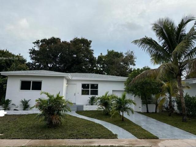 840 NE 147th St, North Miami, FL 33161