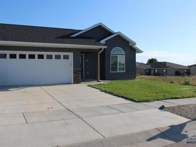 840 Petros Dr, Rapid City, SD 57701