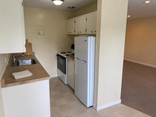 840 W Nickerson St 2 Bedroom Apartment for Rent at 840 W Nickerson St, Seattle, WA 98119 North Queen Anne