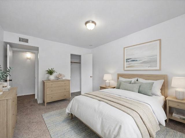 840 Threadneedle St, Unit 207, Houston, TX 77079 | MLS #91897