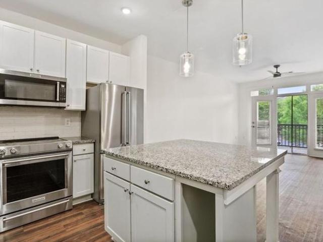 840 United Ave Se 204, Atlanta, GA