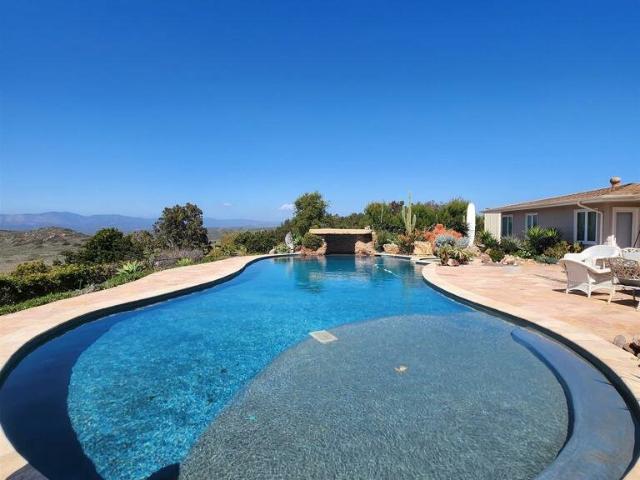 840 Verde Ave, Fallbrook, CA