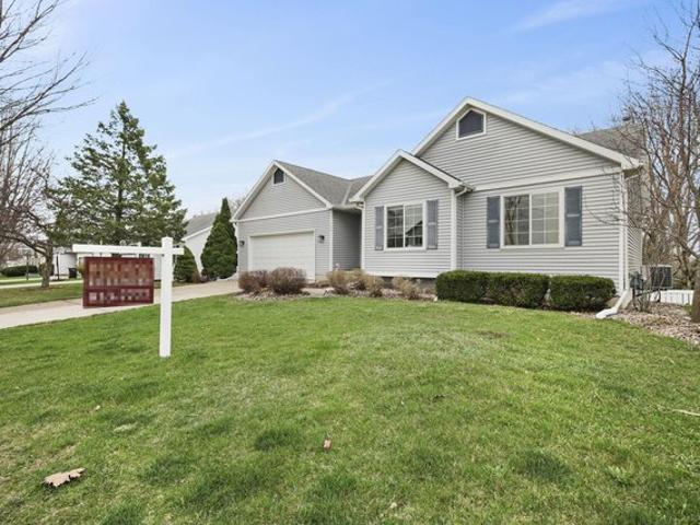 840 Vista Ridge Dr, Mount Horeb, WI 53572