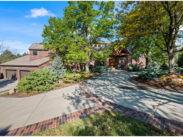 8414 Firethorn Ct, Niwot, CO 80503 | MLS #1055