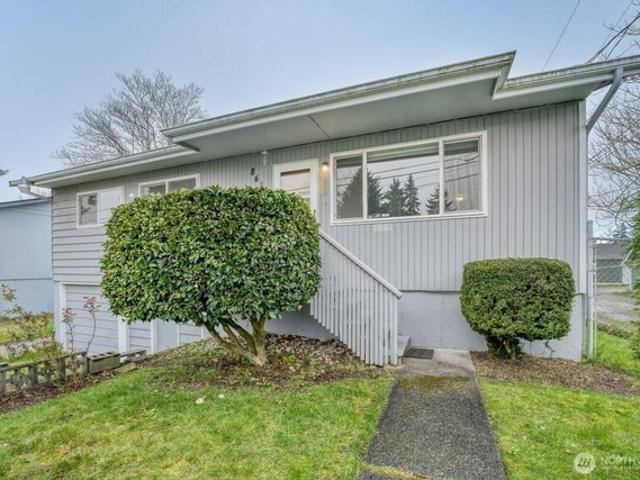 8414 S Thompson Ave, Tacoma, WA 98444