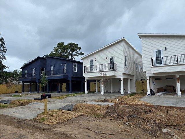 8415 Mahalia /B Dr Unit A, Houston, TX 77088