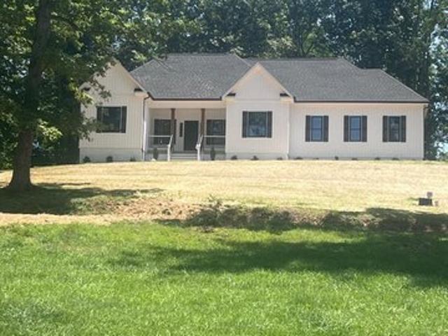 8415 James Madison Hwy, Warrenton, VA 20186
