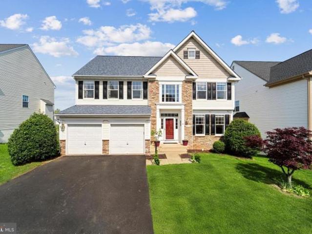 8416 Granite Ln, Manassas, VA 20111