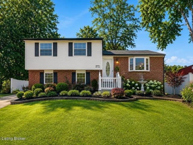 8417 Calm Ln, Louisville, KY 40219